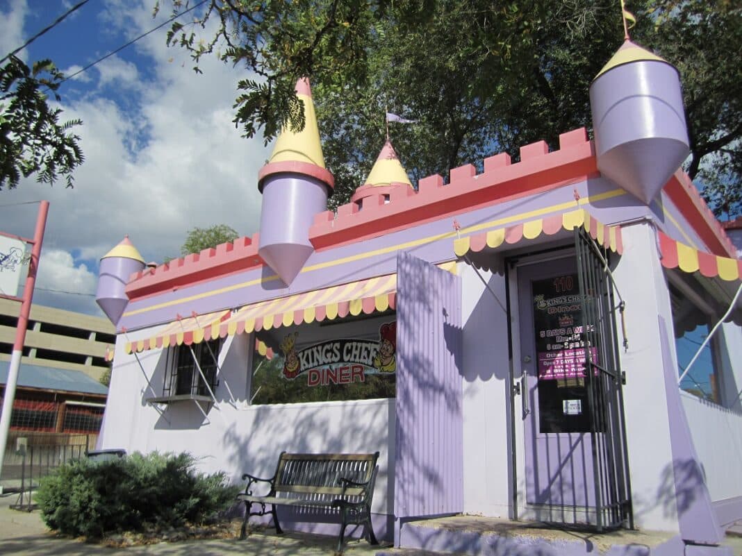 King's Chef Diner | Bringing the Diner Experience with Fun